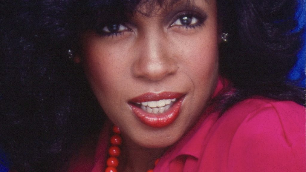 Mary Wilson heats up the dance floor with ‘Red Hot’ digital remix ...