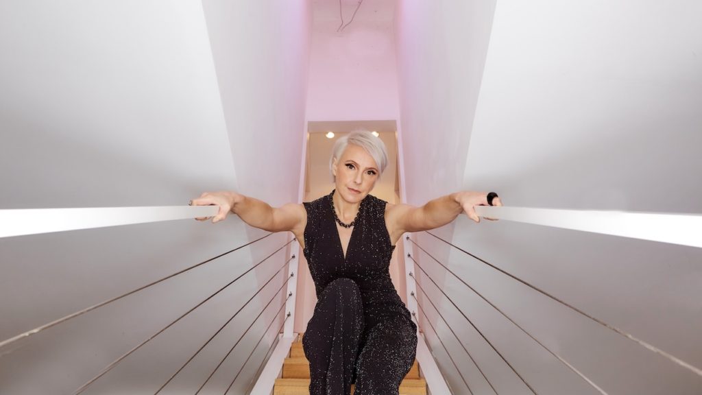 Dubstar credit living 200 miles apart for keeping the group together ...