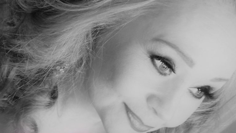 Sonia releases compilation set ‘The Collection’, featuring remixes and ...