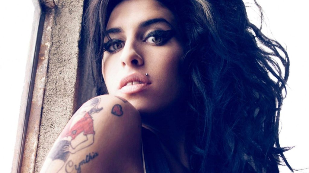Amy Winehouse biopic names Sam Taylor-Johnson as director - Retro Pop ...