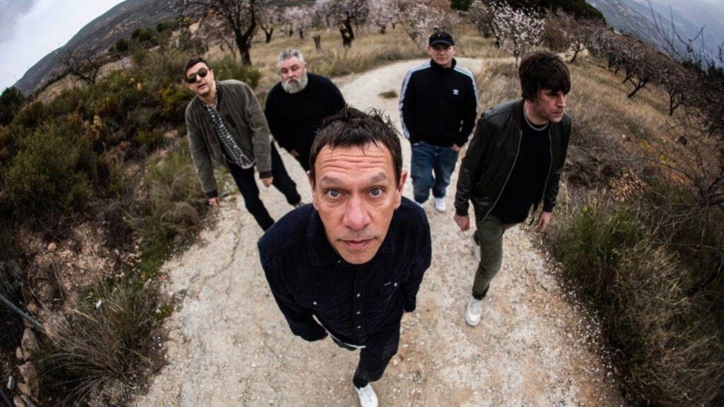 Shed Seven on track for first-ever UK No. 1 album - RETROPOP